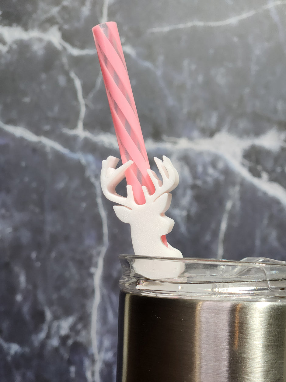 Straw Toppers – 3D Undercover